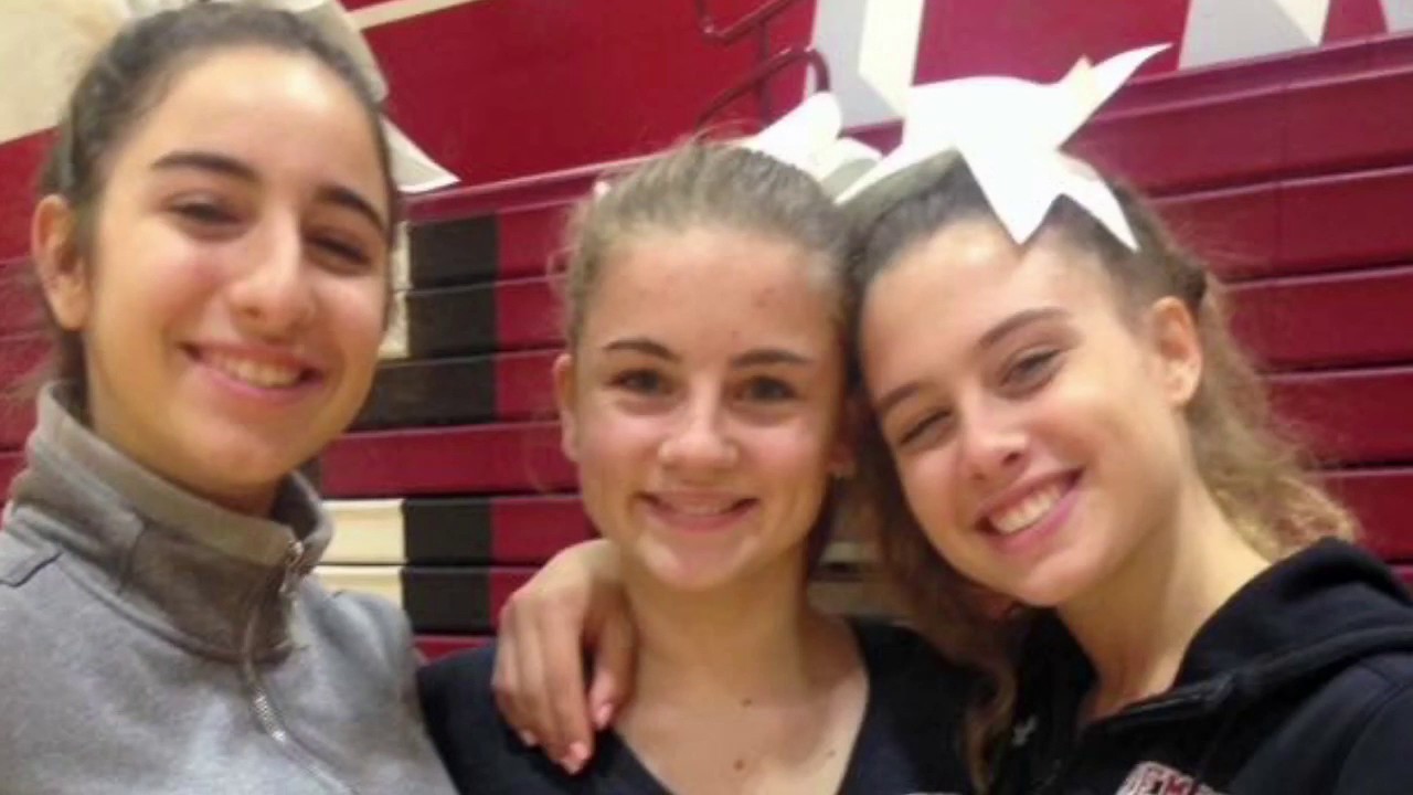 Fhs cheer 16-17 - YouTube
