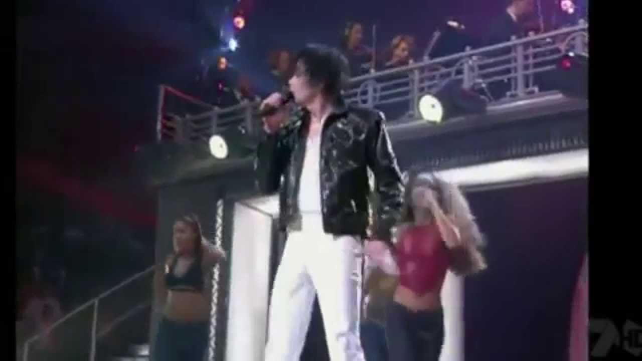 Michael Jackson You Rock My World live MSG 2001 - YouTube