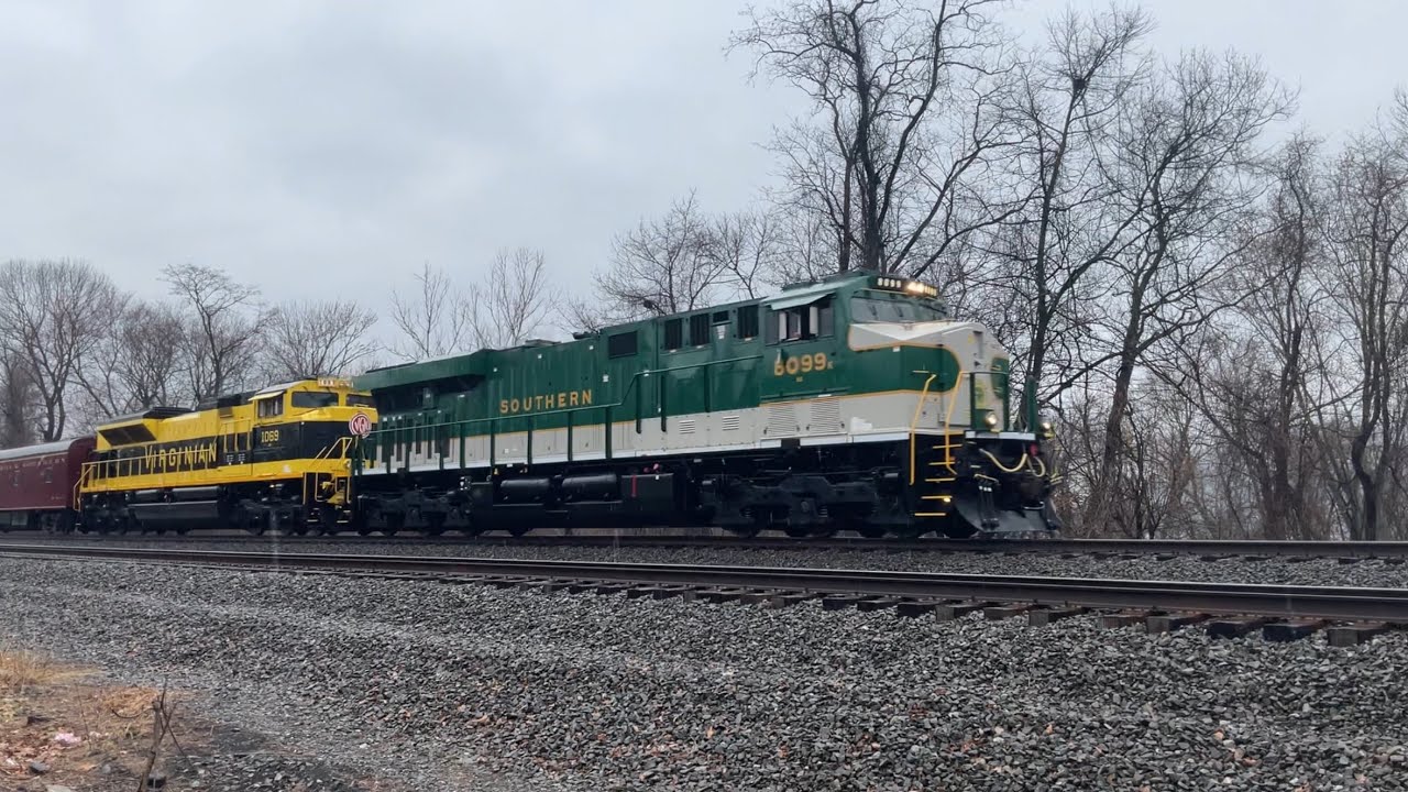 NS8099 and NS 1069 on the NS OCS train (office car special ) - YouTube