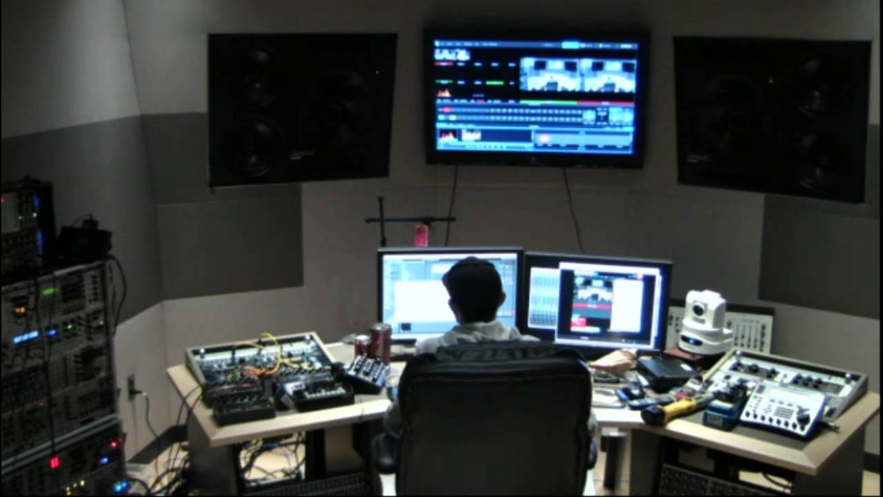 Deadmau5 Live Stream 19-04-2014 - YouTube