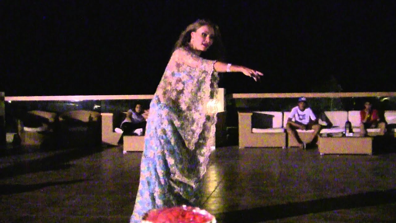Olga Fugina Bellydancer Jordan 2012 halijee - YouTube