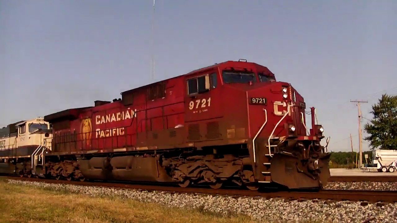 NS 18K @ CLYMERS, IN 9 10 17 CP 9721 BNSF 9785 - YouTube