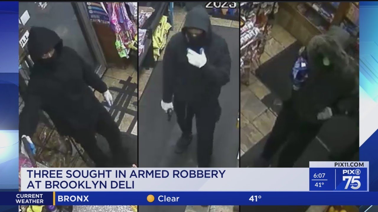 Three suspects rob a Brooklyn deli at gunpoint: NYPD - YouTube