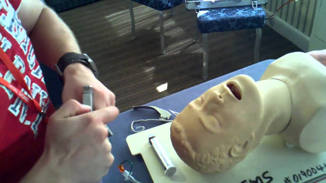 McGrath video laryngoscope by LMA Demo - YouTube