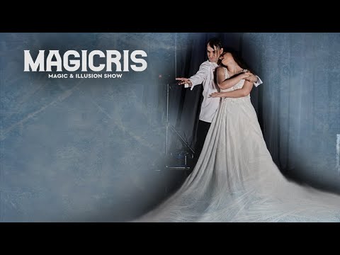 MAGICRIS / Floating Lady illusion /Αιώρηση κοπέλας - YouTube