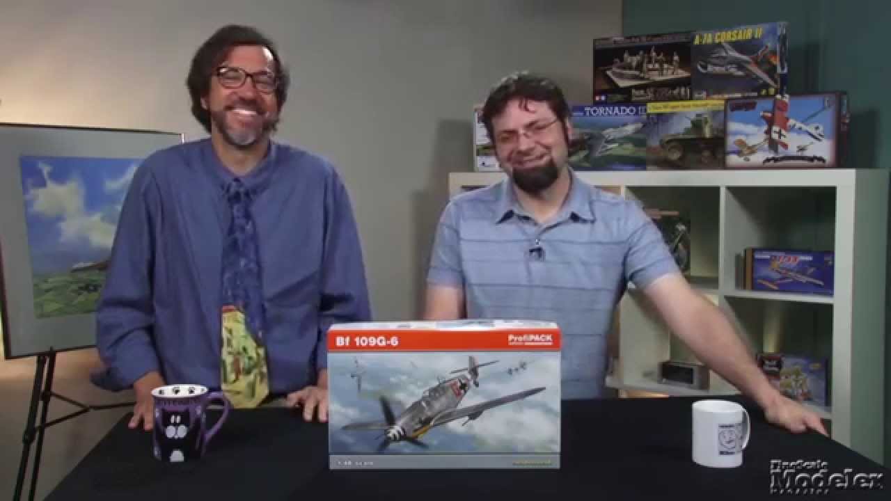 FSM reviews five new scale model kits and two acrylic paint sets - YouTube