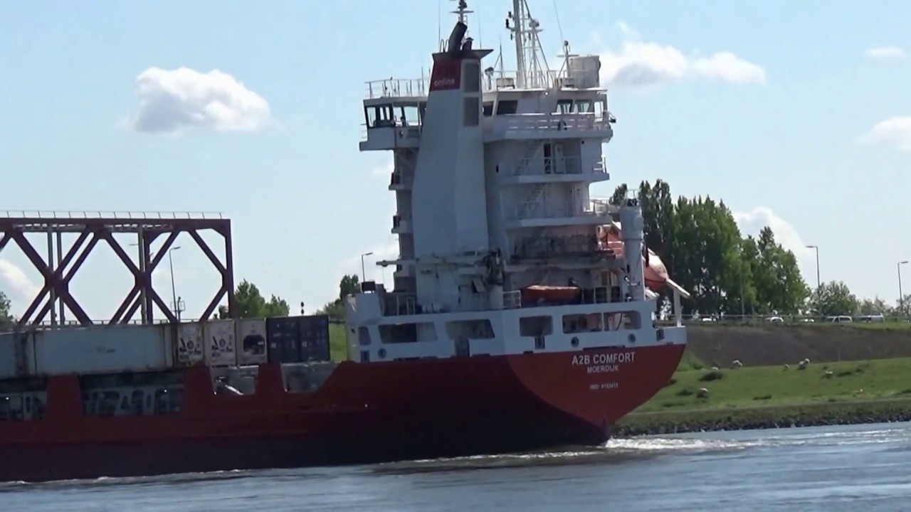 A2B COMFORT Container Ship - YouTube