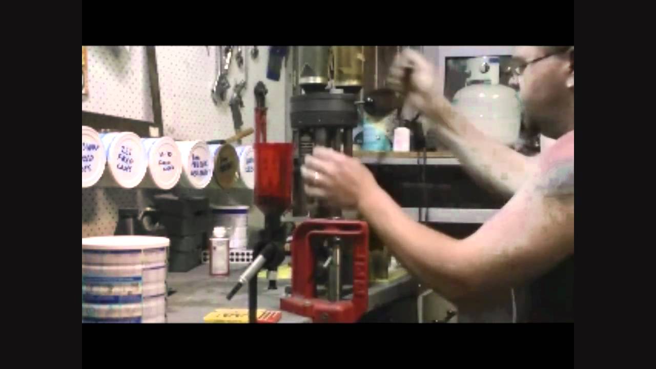 Reloading Lee 1oz solid slugs for a 12 gage - YouTube
