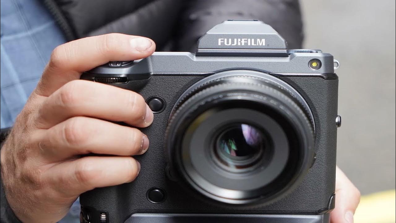 Fujifilm GFX100RF: New Medium Format Camera Launching with 102MP Sensor and Fixed Lens - YouTube