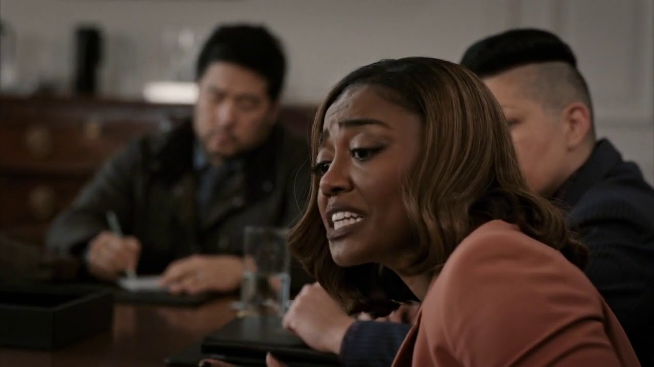 Sara as 'Kat Sandoval' S04E20 - YouTube