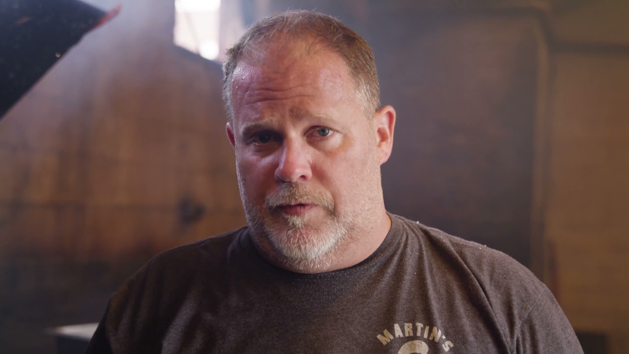 Professional BBQ - Pat Martin's Whole Hog BBQ - YouTube