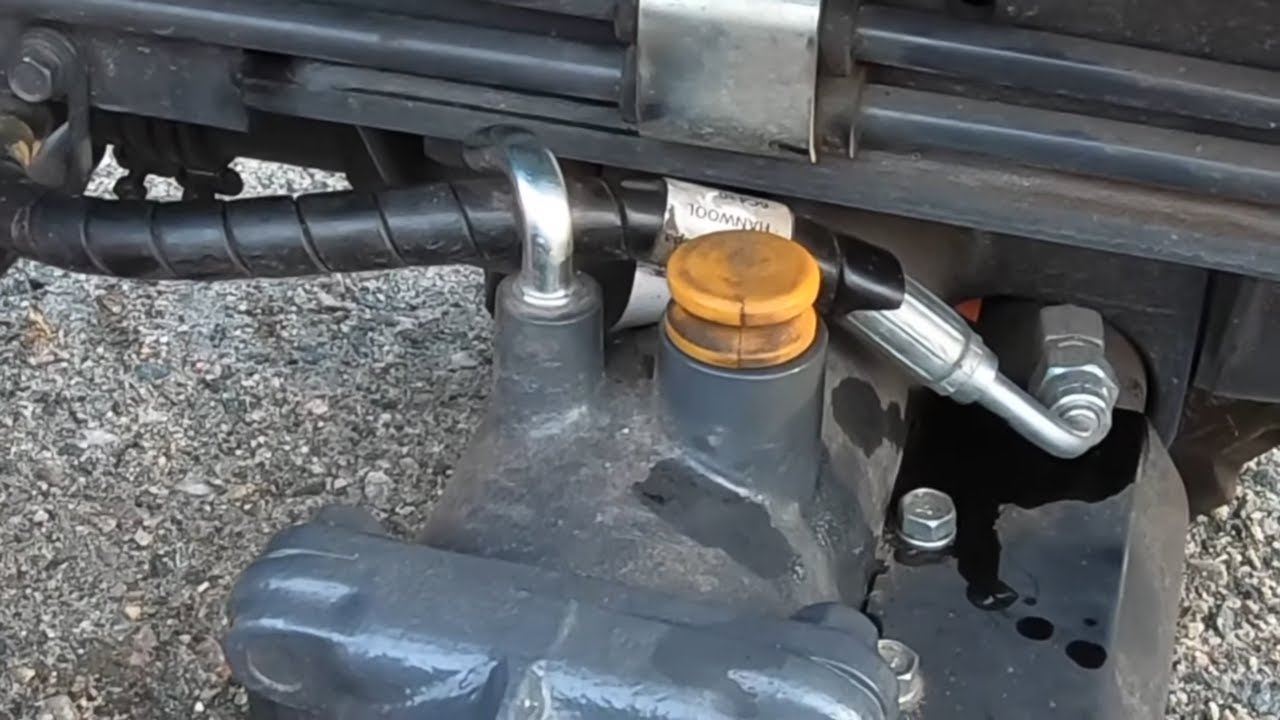 632 The Front Axle? Kubota LX2610 Tractor Owners. Tips. outdoors 4K ...