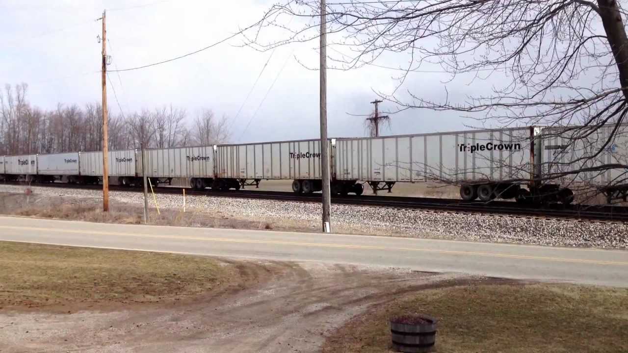 NS 2753, Triple Crown Train, Raisin Center, MI - YouTube