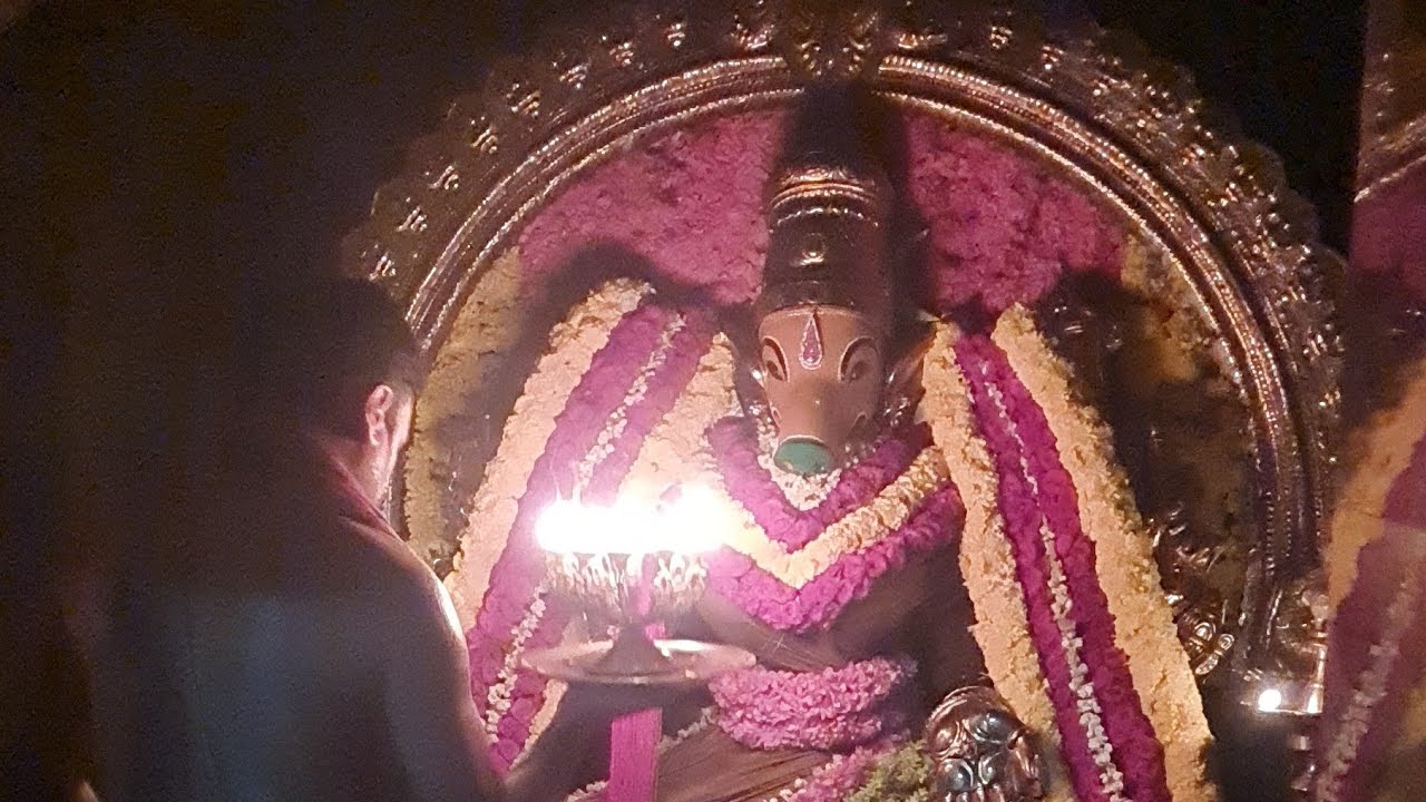 varahi amma Pooja at om shiri maha varahi peedam at arcot by varahideva ...