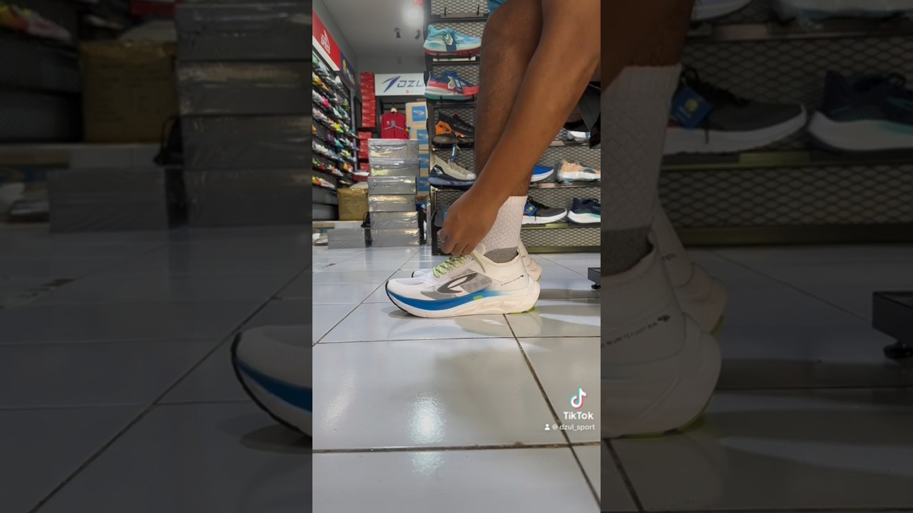 910 Geist Ekiden Hyperpulse #runningshoes #910shoes - YouTube