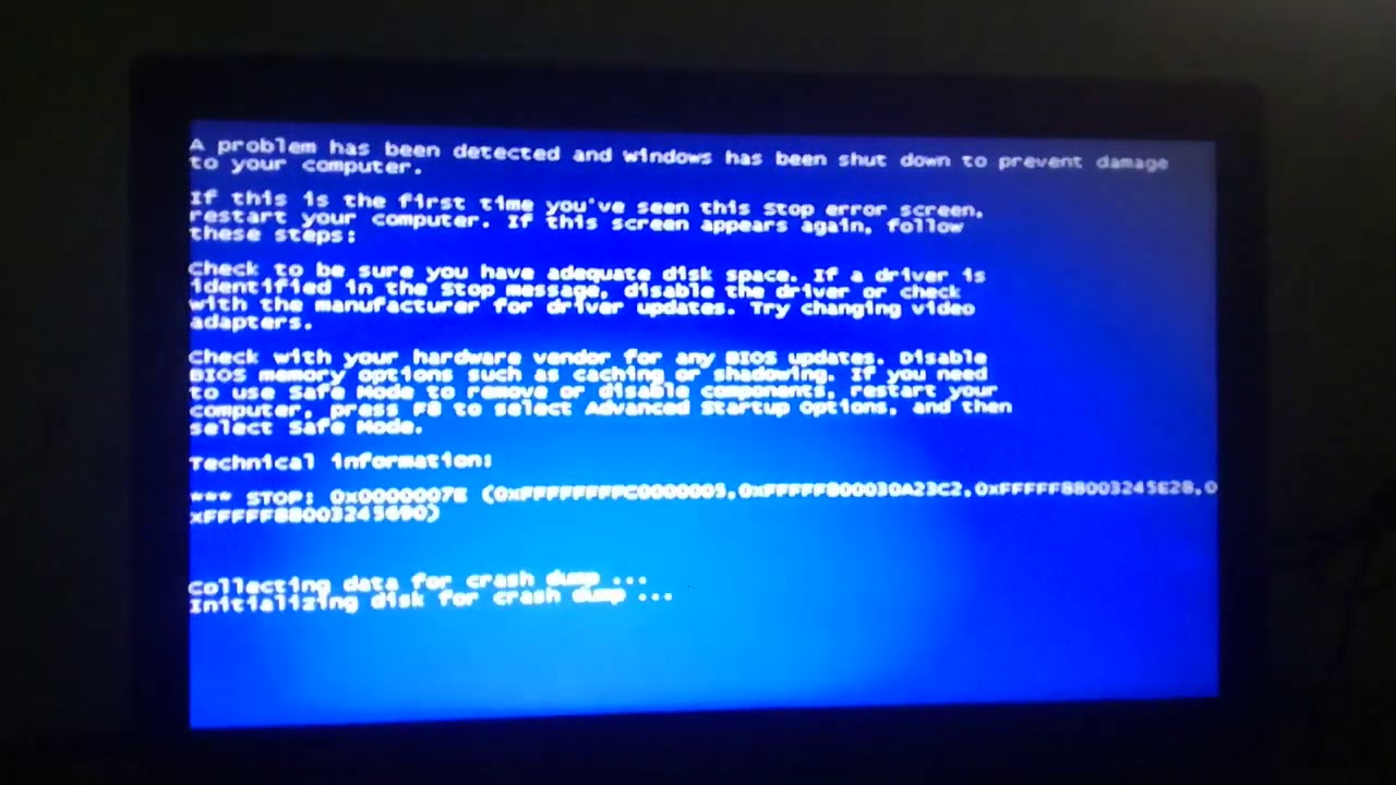 Windows 95 BSOD #32 - YouTube