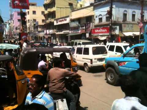Carrefour à Maduraï / Inde - YouTube