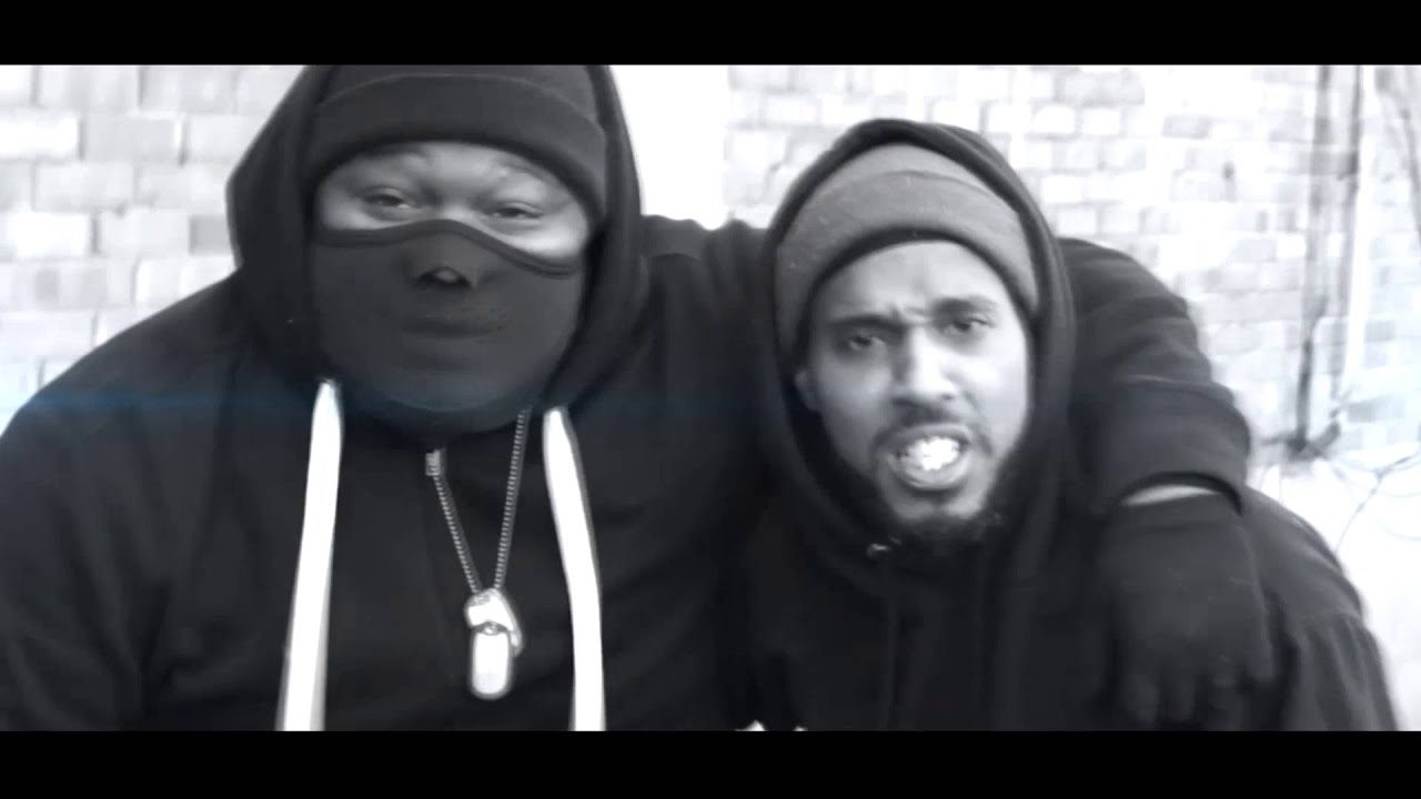 D King "Flexing" Official Video - YouTube