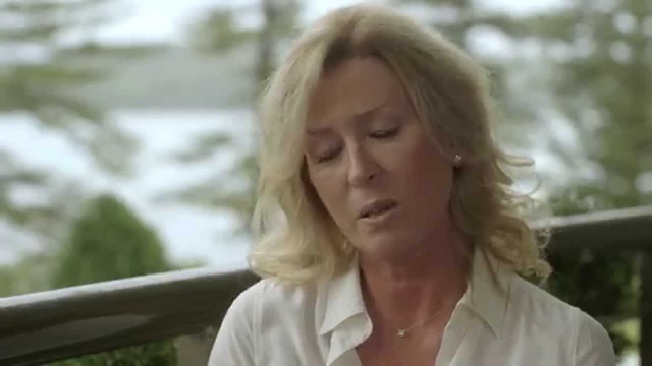 Elizabeth Edmonds - Episode 1 - YouTube