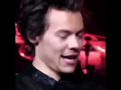 Harry Styles' JAWLINE - YouTube