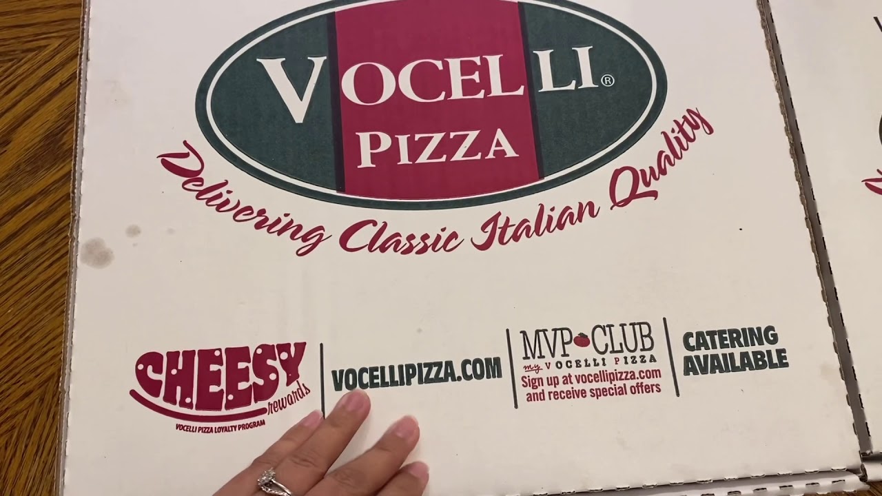 VOCELLI PIZZA CLASSIC ITALIAN QUALITY | PERFECT FOR DINNER - YouTube