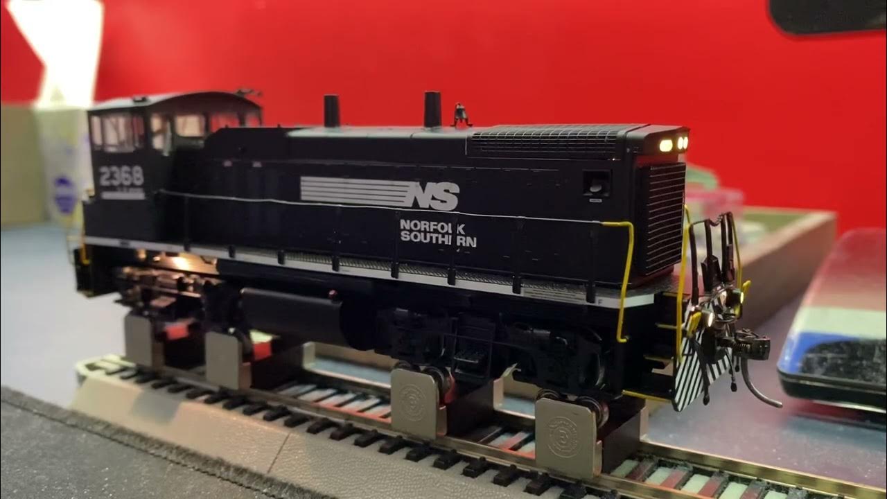 Atlas Master EMD MP15DC (NS 2368) with Ground Lights, Scale Sounds Speaker, & Custom Loksound 5 ...