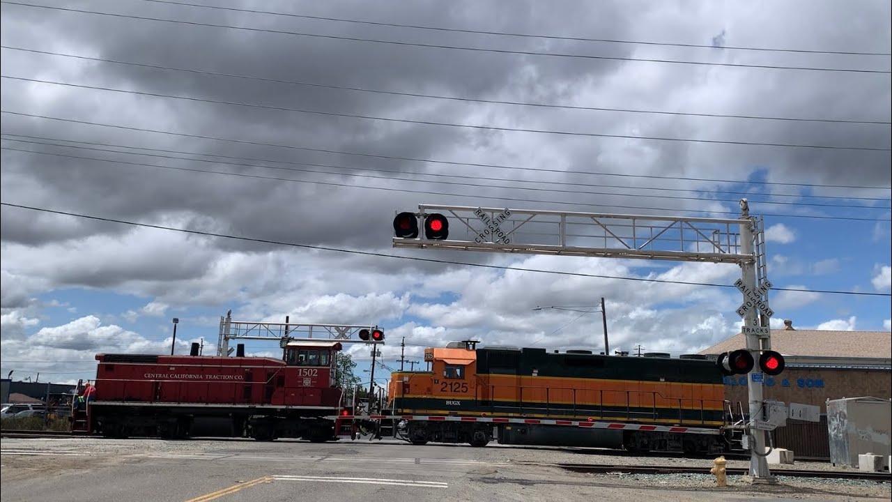 CCT 1502 Lodi Flyer With BUGX Light Power South - E. Miner Avenue ...