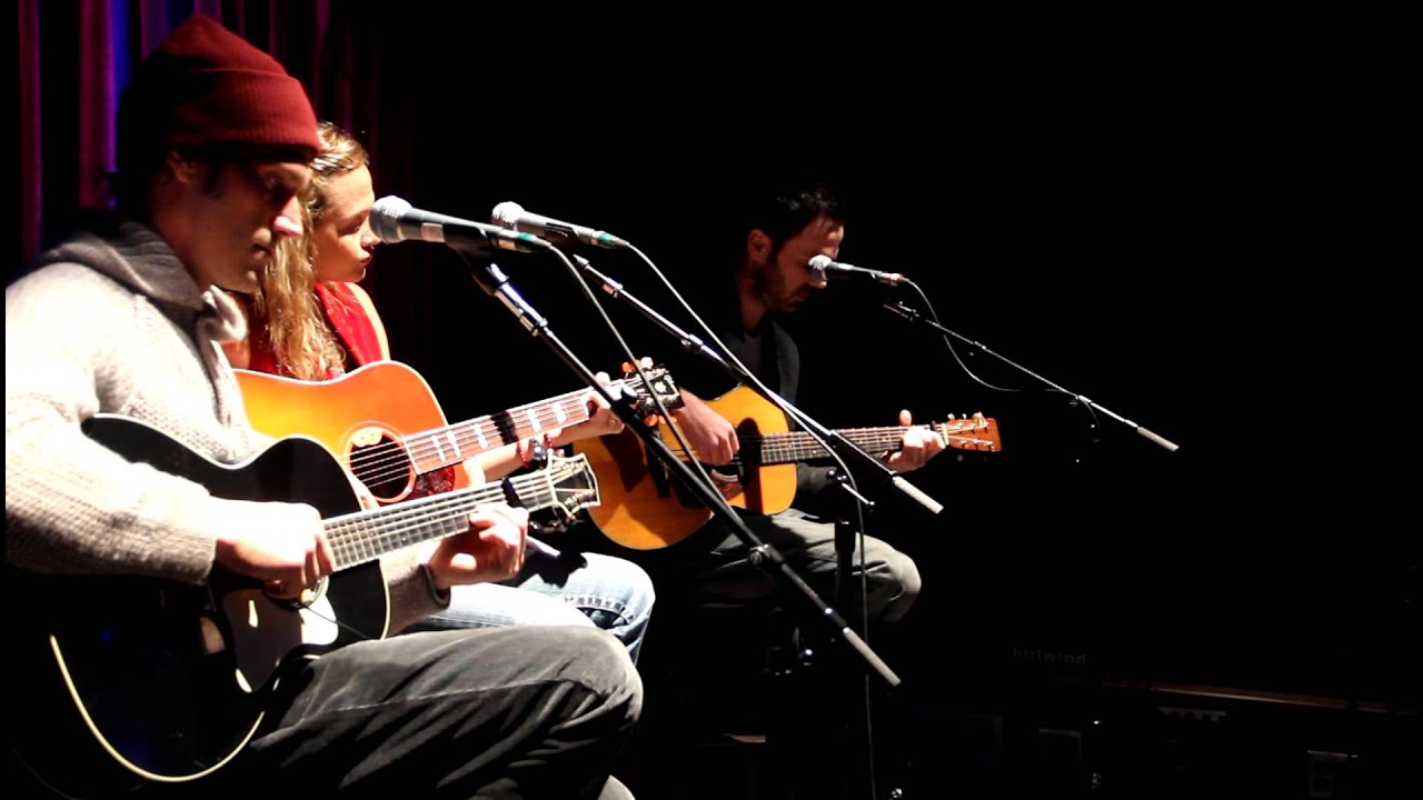 Sally and Ben Taylor "Disaster"- The Red Room @ Cafe 939 - YouTube