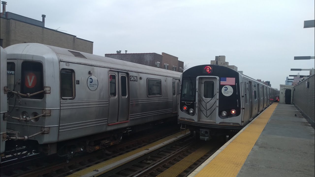 ⁴ᴷ R160 N, Q & R46 V Train at 30 Avenue - YouTube