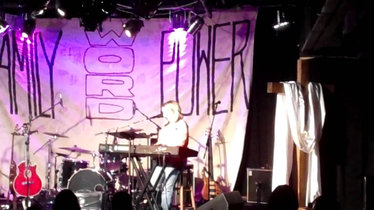 Drunken Sailor performed by Maddi Miller - YouTube