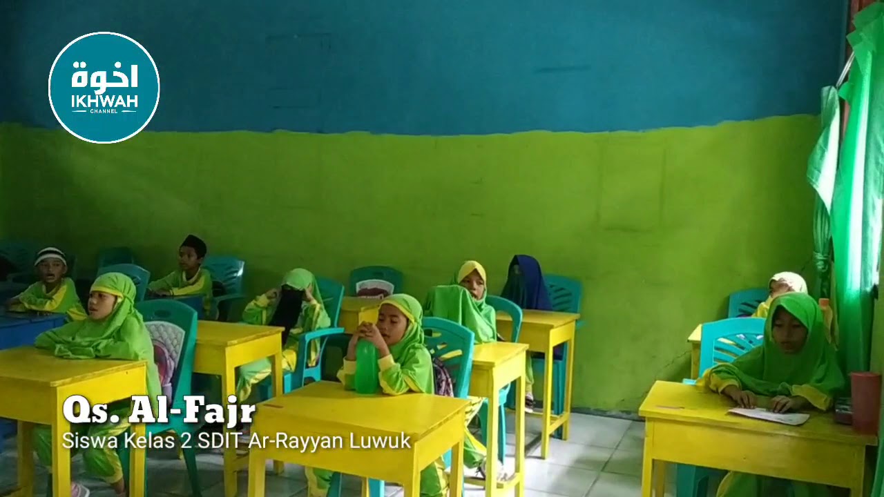 Hafalan Surah Al-Fajr, oleh Siswa Kelas 2 SDIT Ar-Rayyan Luwuk - YouTube