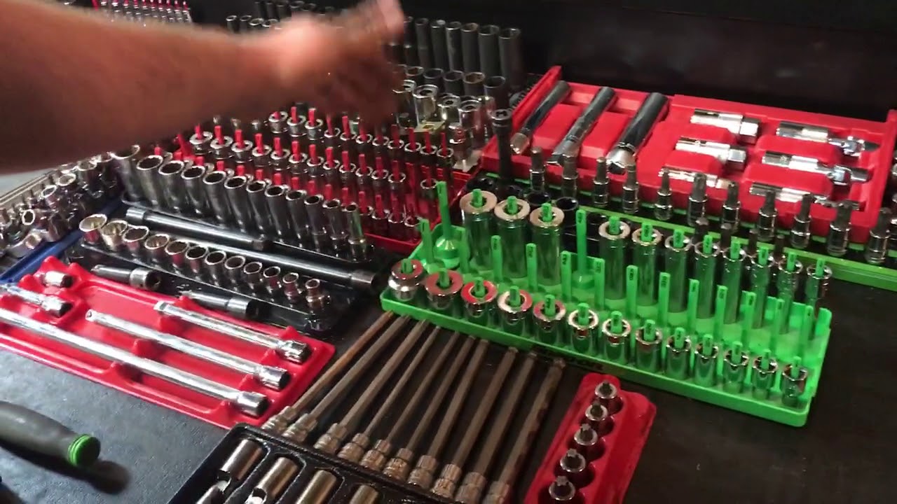 Auto Tech Tool box tour (part 1) - YouTube