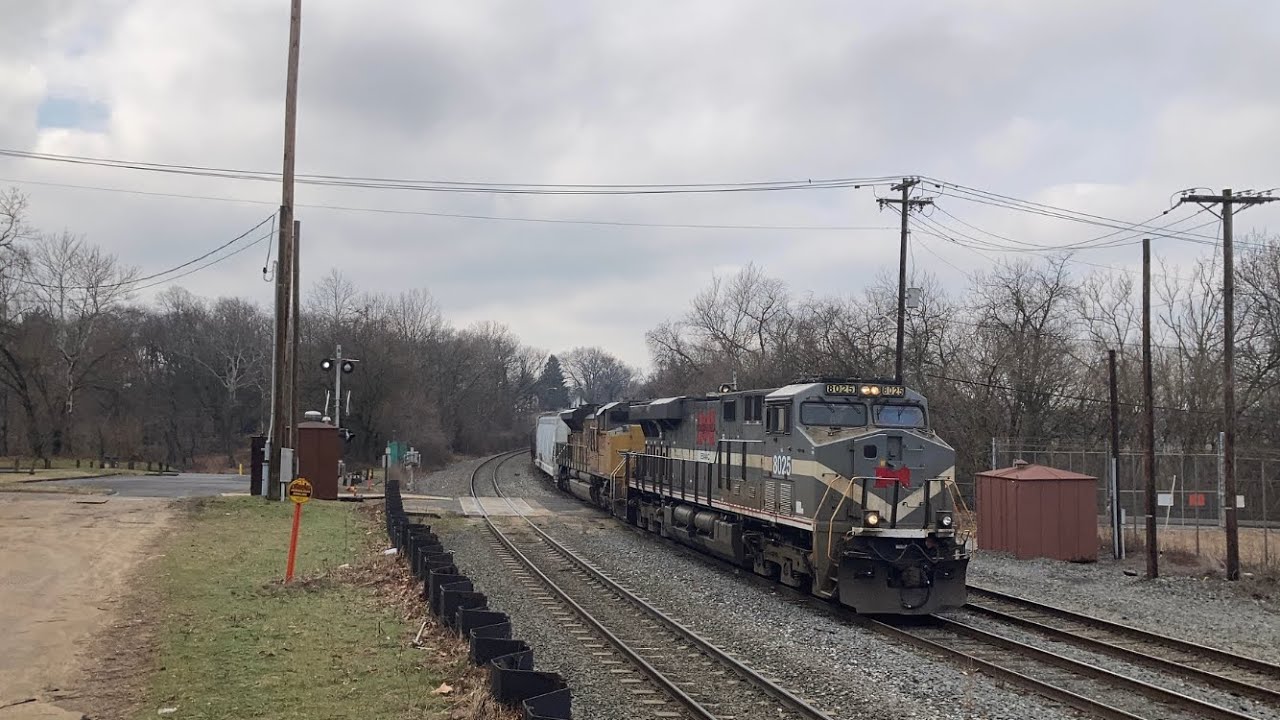 NS 8025 Monongahela HU leads CA15/39G with UP trailing at Cove Rd 2/21/23 - YouTube