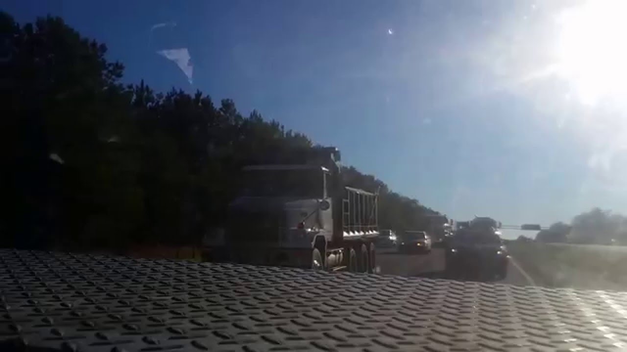 Volvo/Autocar ACL64 dump truck - YouTube