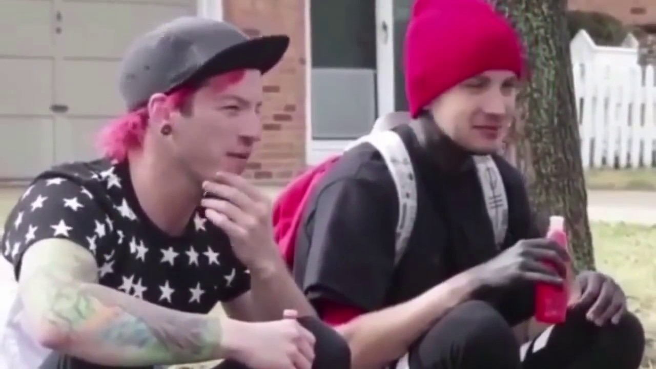 Twenty One Pilots - Stressed Out Behind The Scenes - YouTube