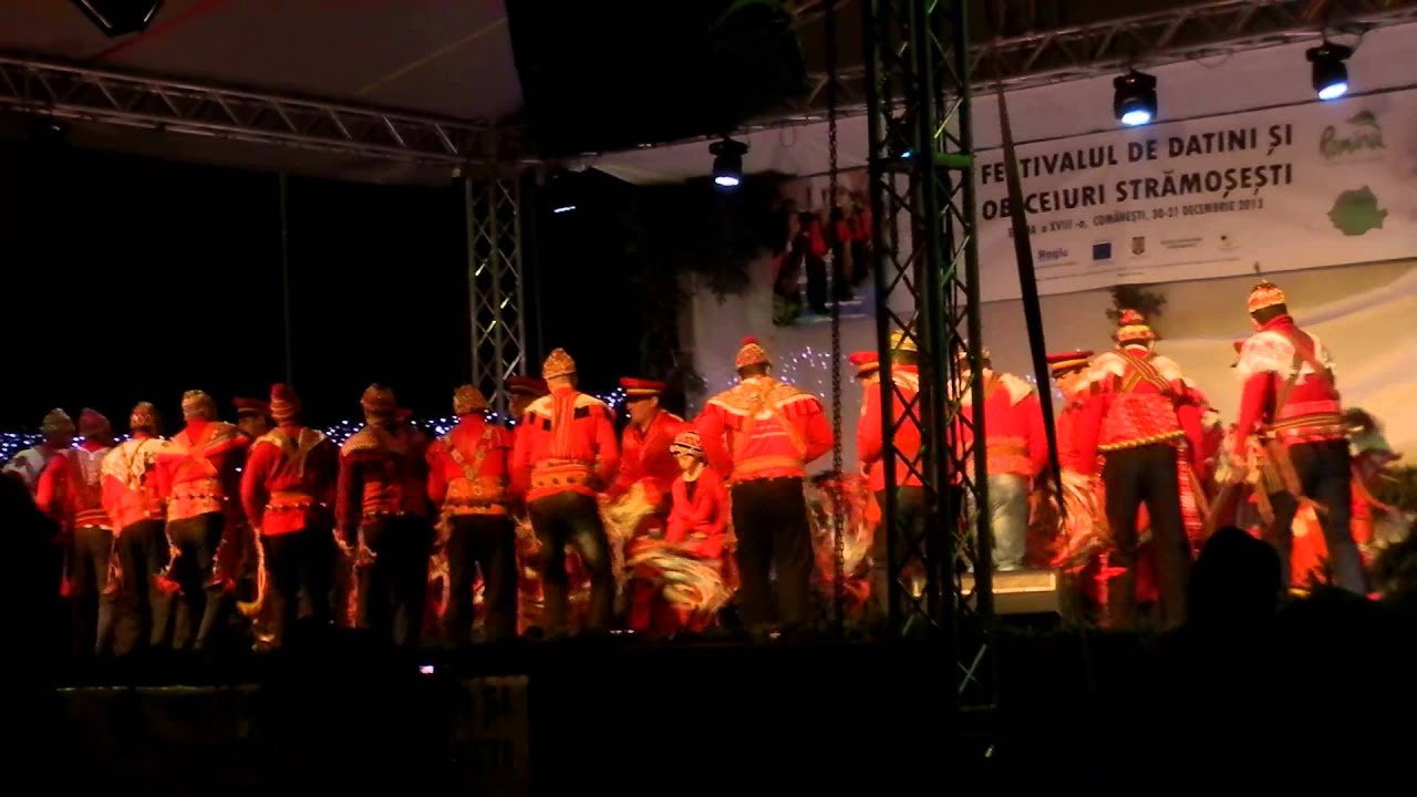 Festival de datini si obiceiuri stramosesti Comanesti 2013 - Caiutii de ...