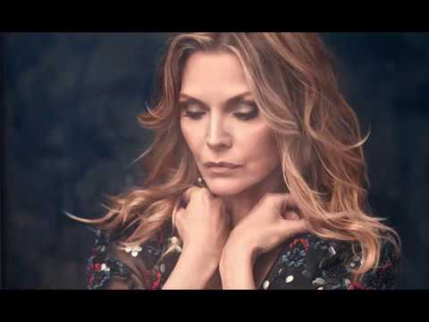 Michelle Pfeiffer - Never forget - - YouTube