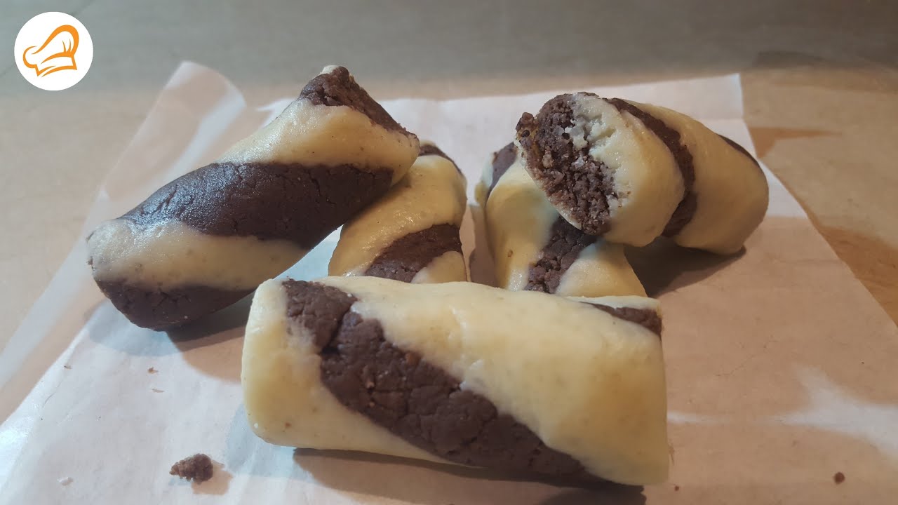 100% Halwai Style Chocolate Barfi Rolls Recipe - YouTube