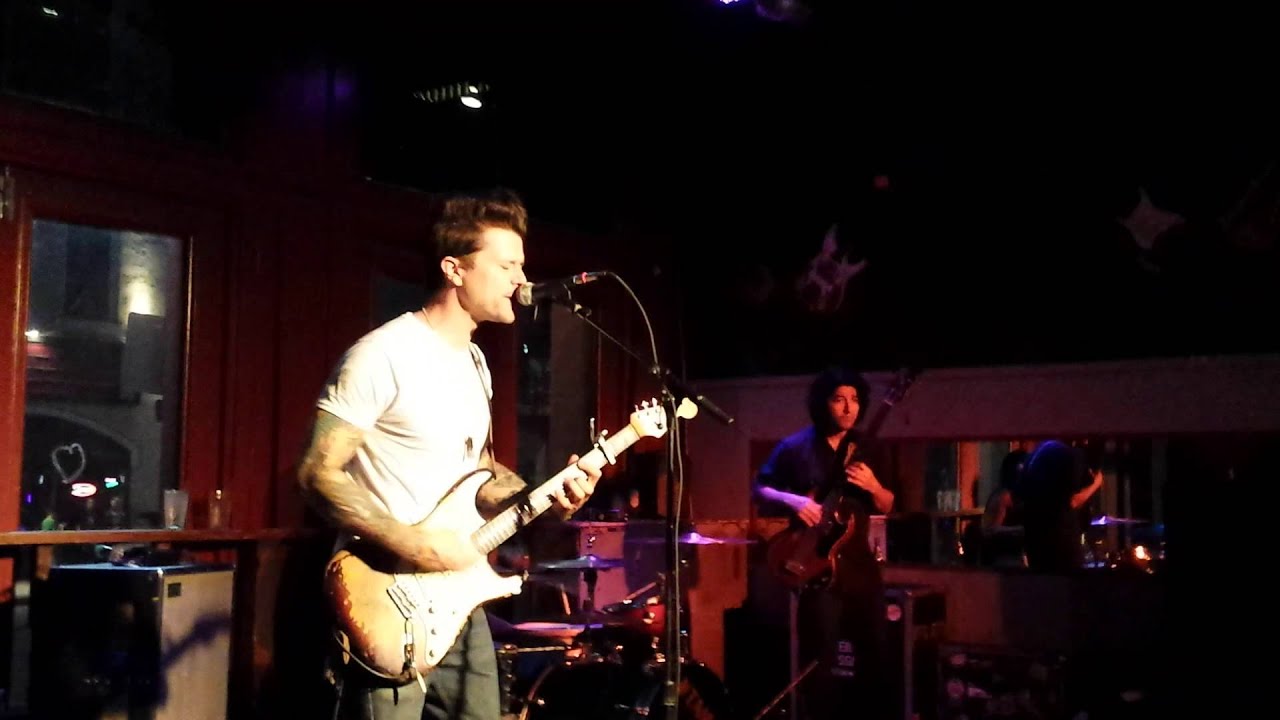 Eric Tessmer @ Friends, Austin Tx 2-19-16 - YouTube