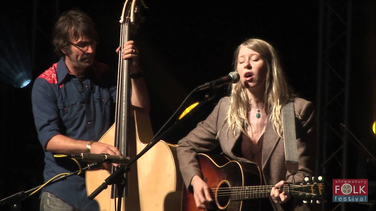 Adrienne Young - My Love Will Keep. Shrewsbury Folk Festival 2010 - YouTube