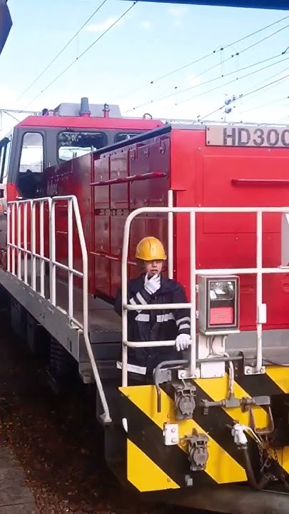 HD300です - YouTube