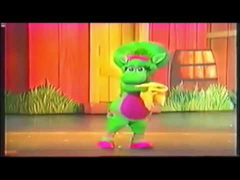 Barney Live! in New York City - My Yellow Blankey! (1994) - YouTube