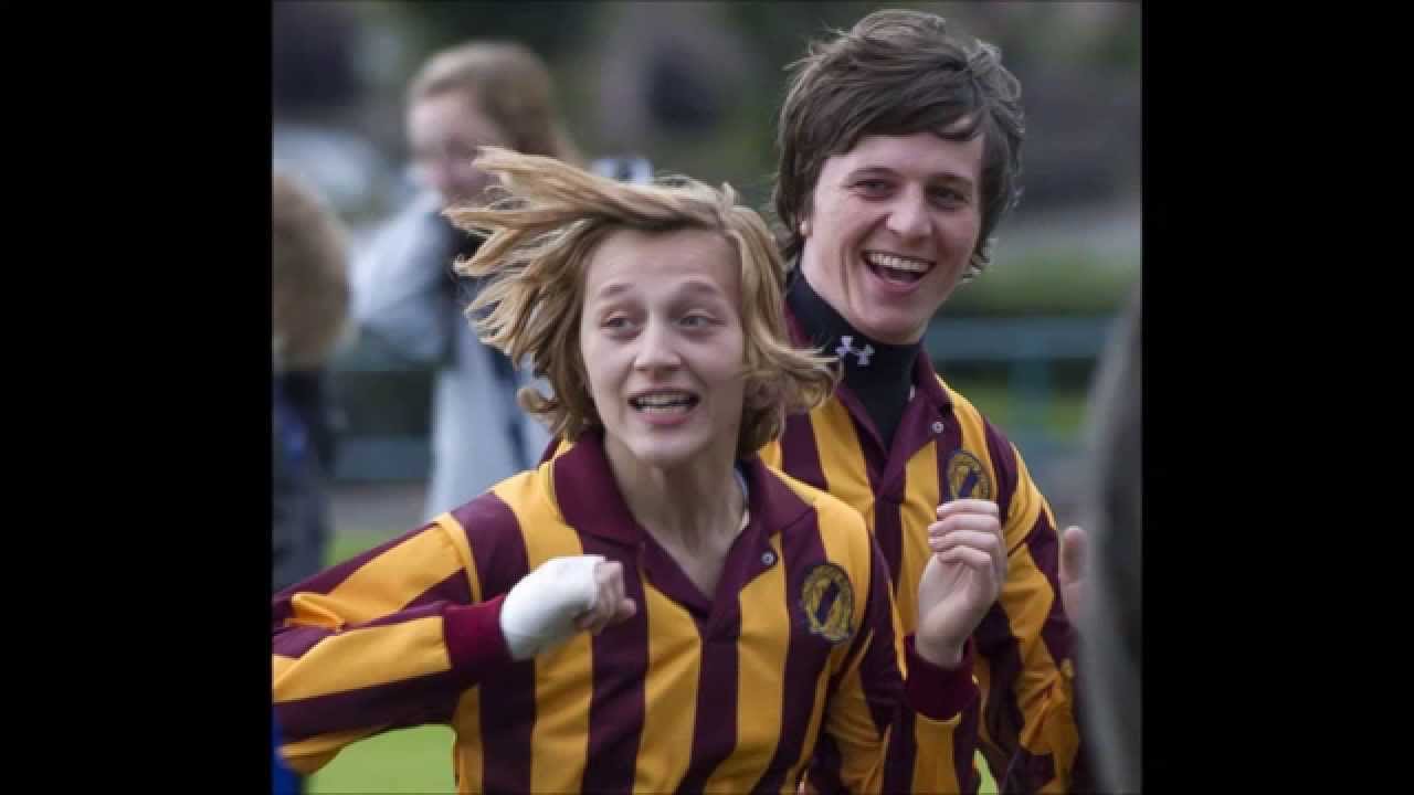 Kacey Barry || If I Were A Boy || Waterloo Road - YouTube