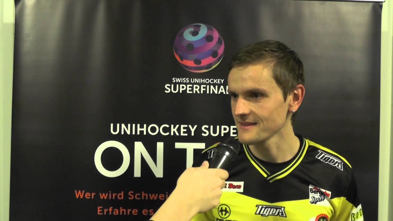 Interview mit Simon Stucki - Tigers Langnau - YouTube