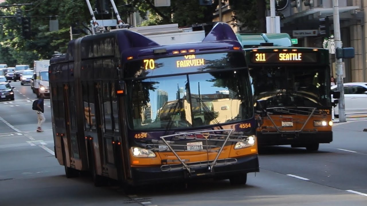 King County Metro: 2015 New Flyer XT60 #4554 on the 70 at Stewart ...