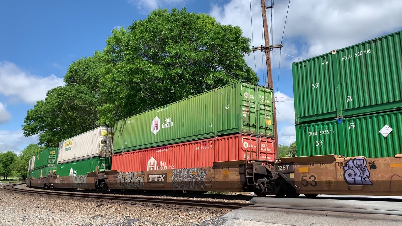 NS 204 Intermodal over Forest St. curve in Spartanburg, SC w/ the ...