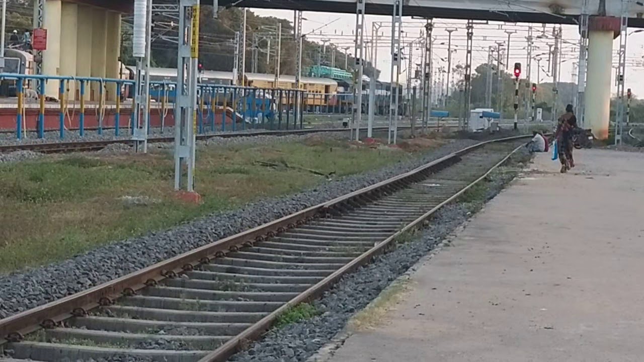 Mayiladuthurai To Mysore Express Departure at Mayiladuthurai Junction ...