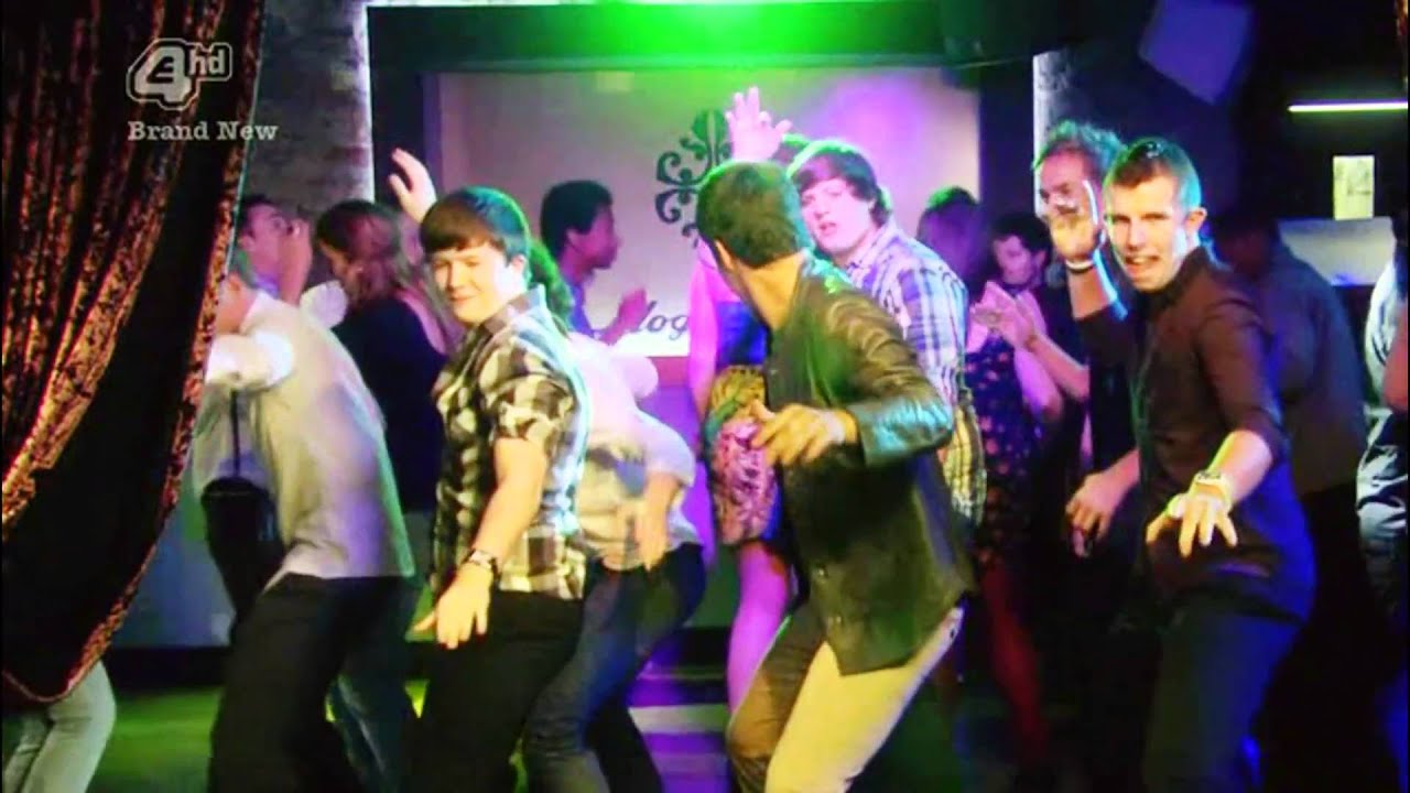 SKINS Generation 3 - [Forever young] - YouTube