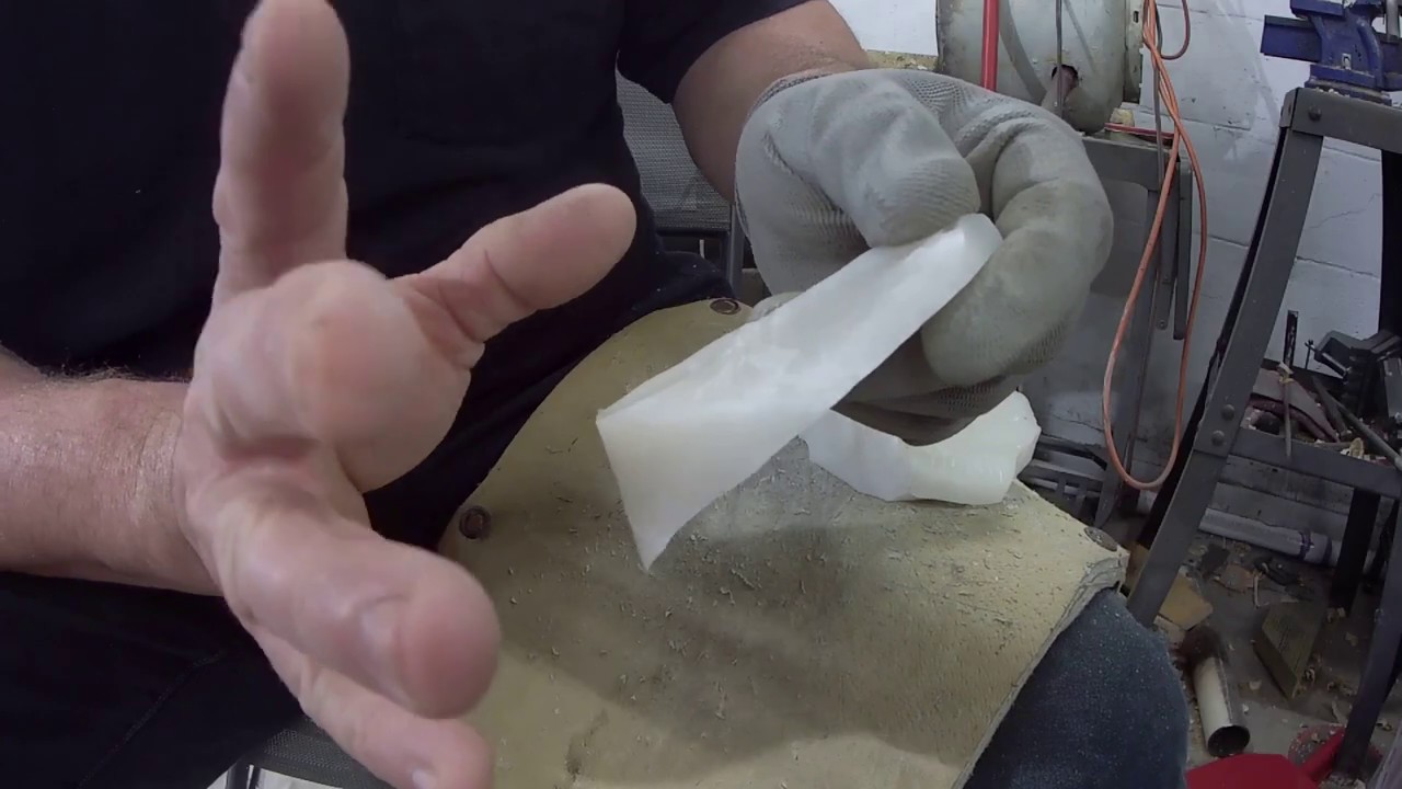 Flint Knapping Glass: A special project for V and J Part 3 - YouTube