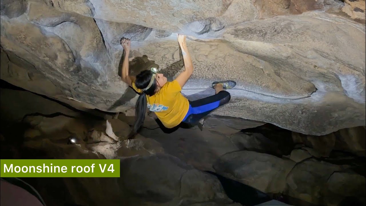 moonshine roof 🌕 (in the moonlight) V4 - hueco tanks - YouTube